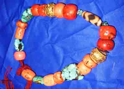 Himalayan Heritage - Himalayan Shawls, Himalayan Carpets, Himalayan ...